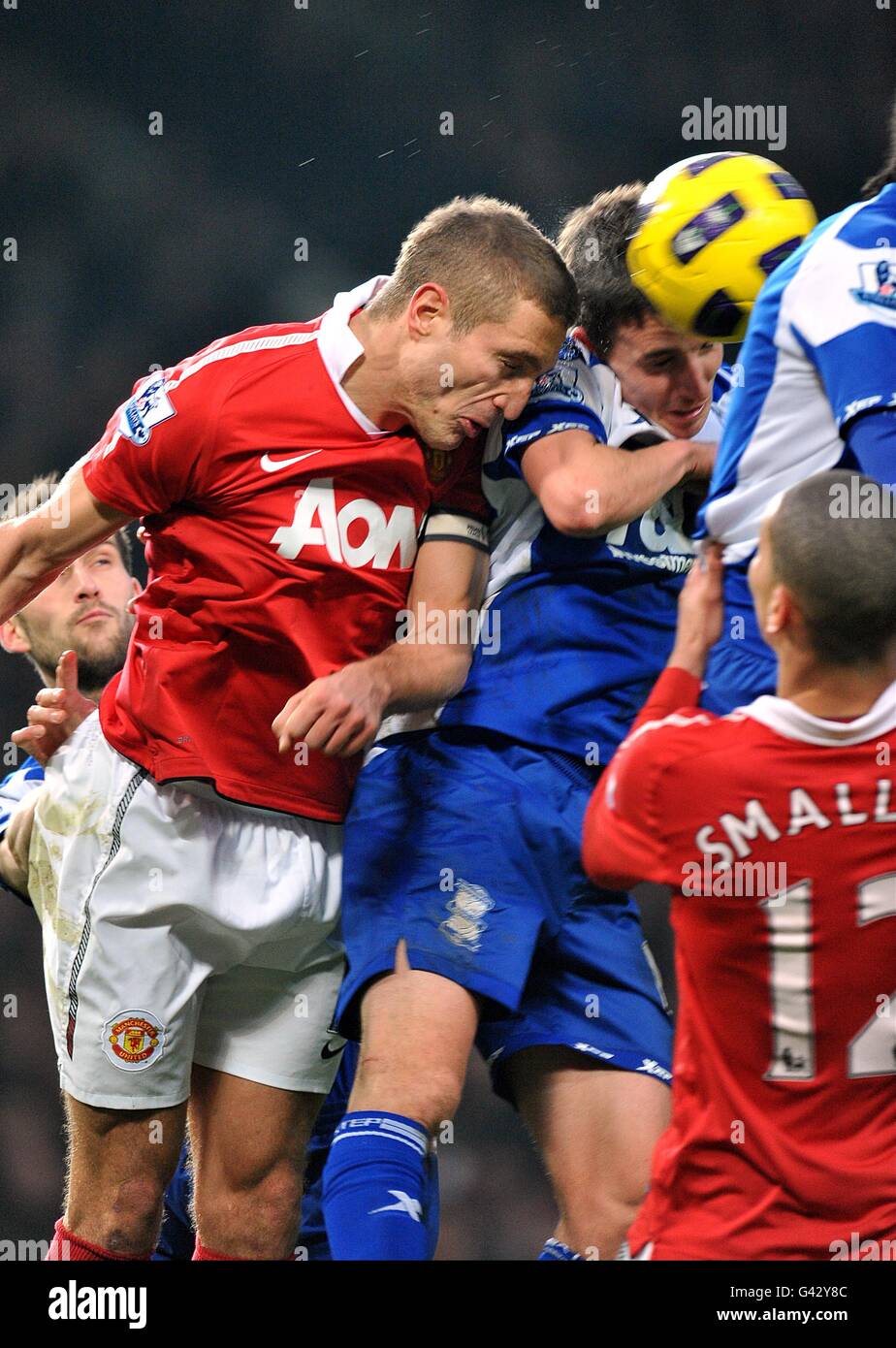 Football header datacoapplies hi-res stock photography and images - Alamy