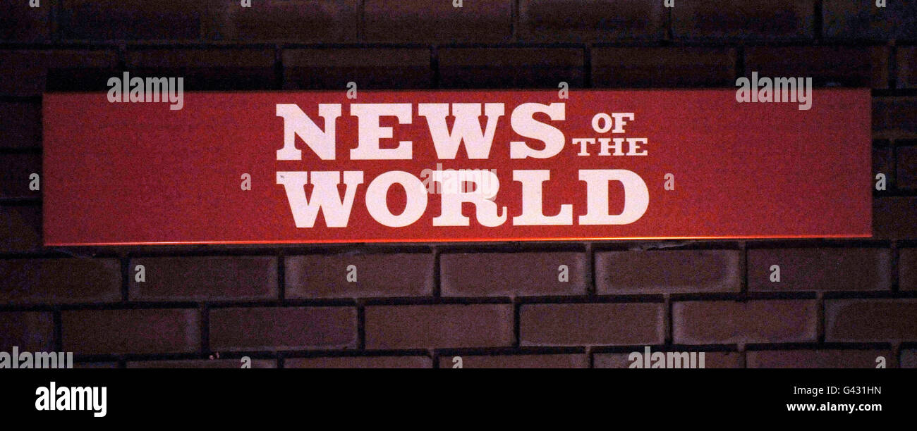 News international wapping hi-res stock photography and images - Alamy
