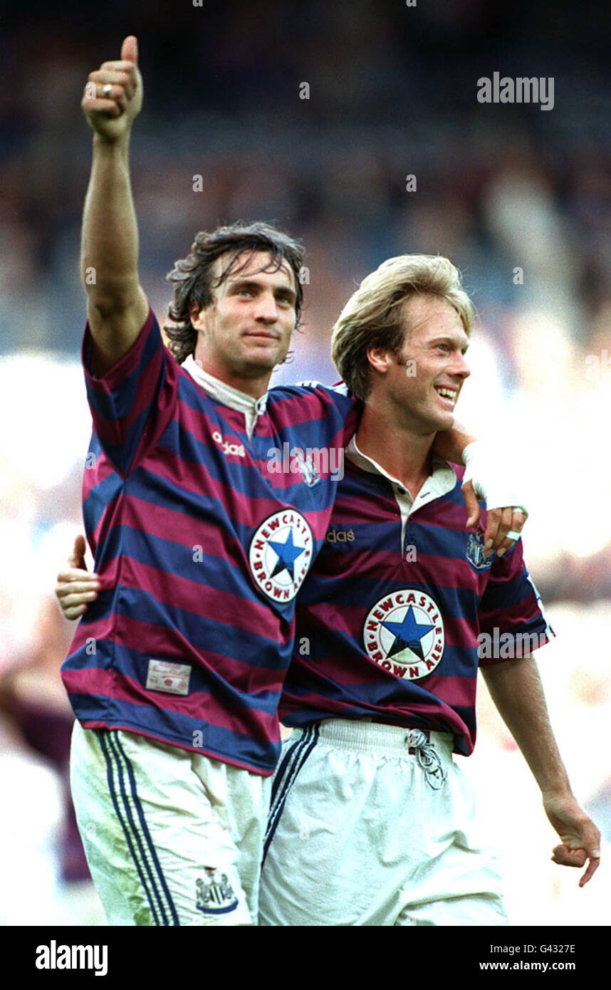 Sheffield Wednesday v Newcastle United - FA Carling Premiership ...