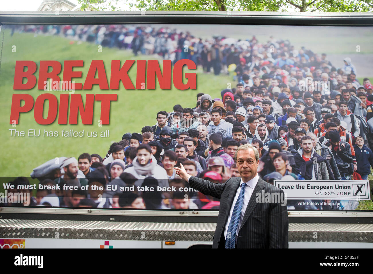 Nigel farage hi-res stock photography and images - Alamy