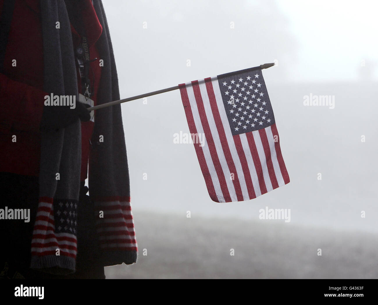 Drooping flag hi-res stock photography and images - Alamy