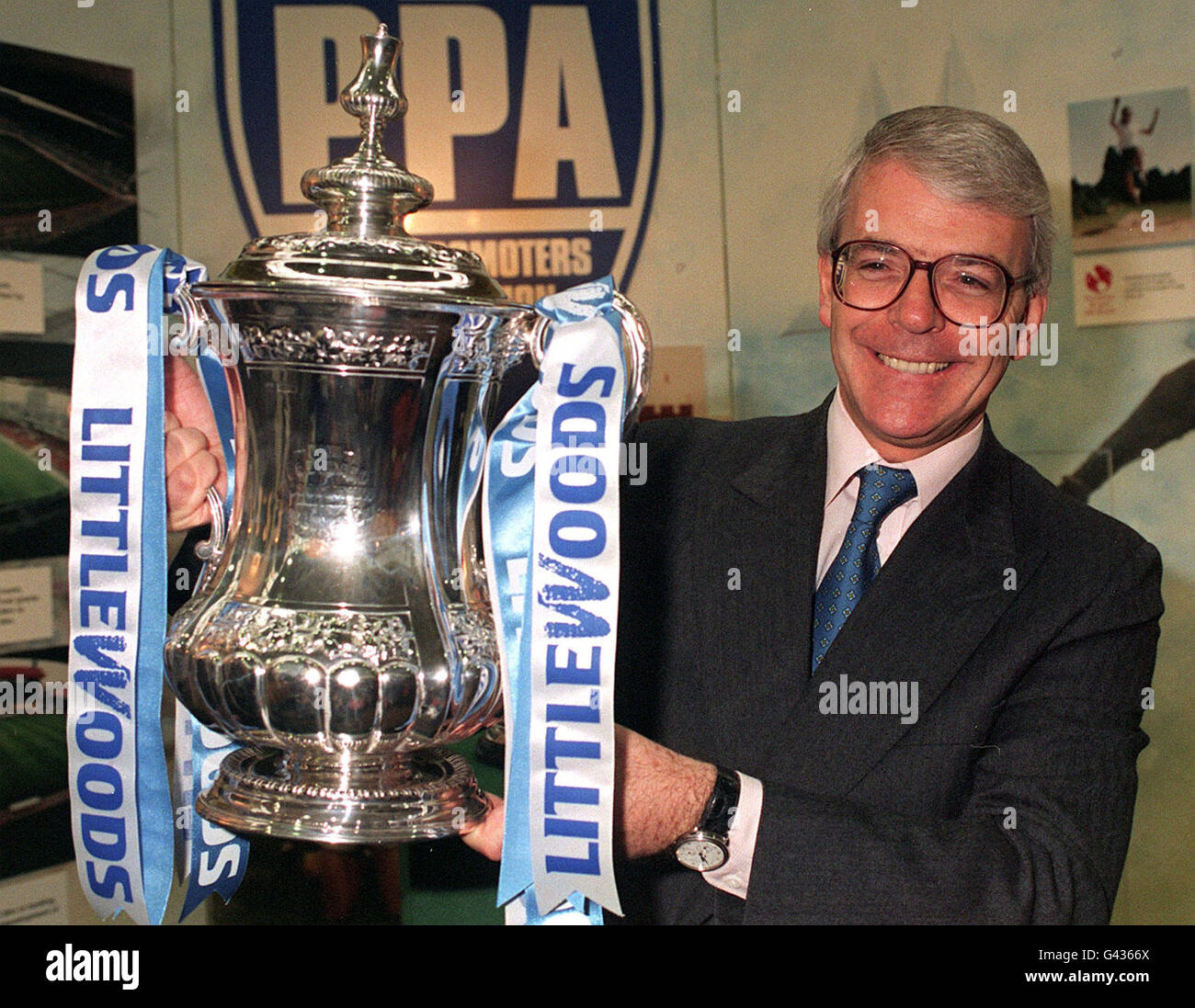 John major prime minister 1990s hi-res stock photography and images - Alamy