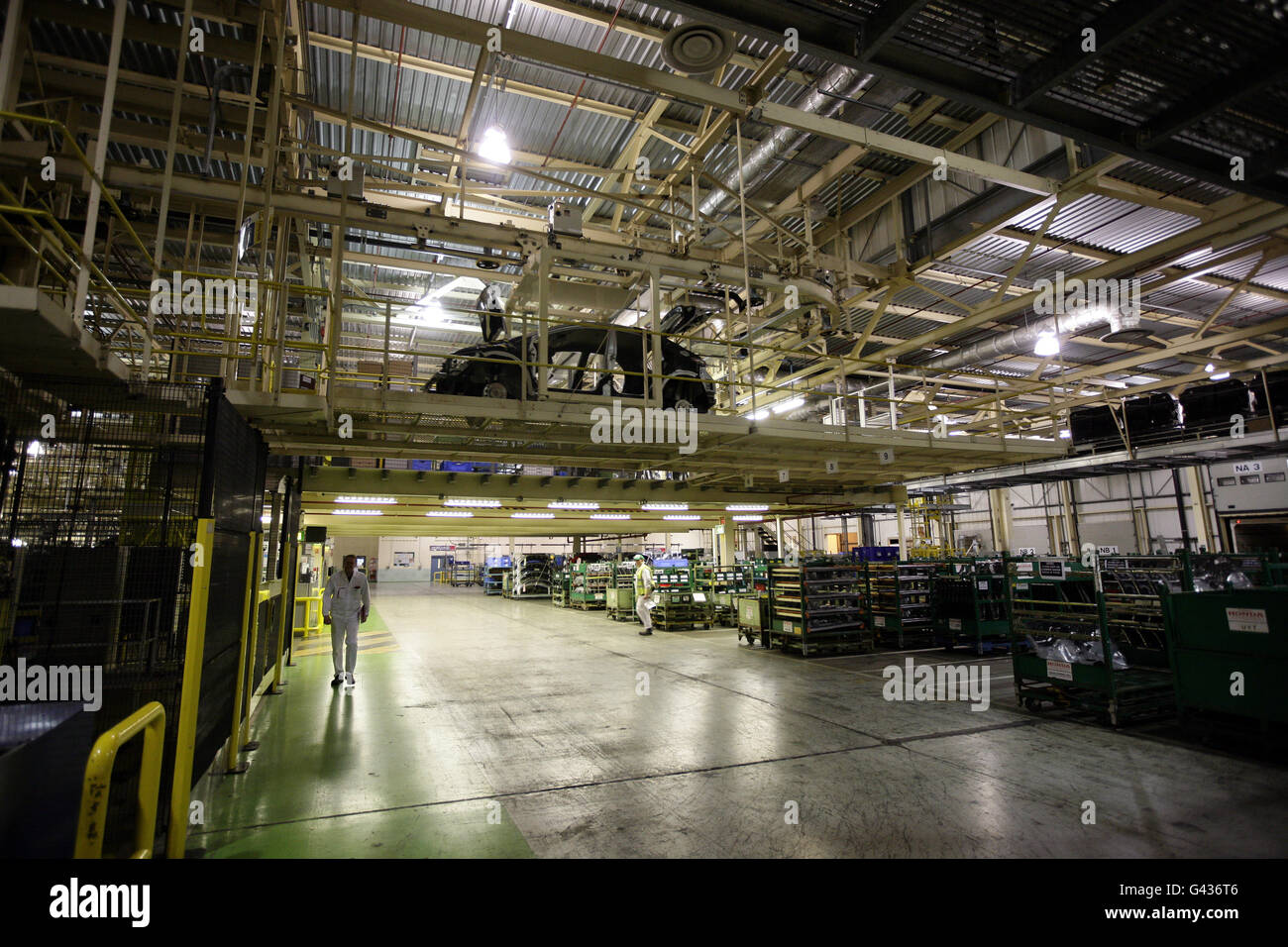 Honda production line hi-res stock photography and images - Alamy