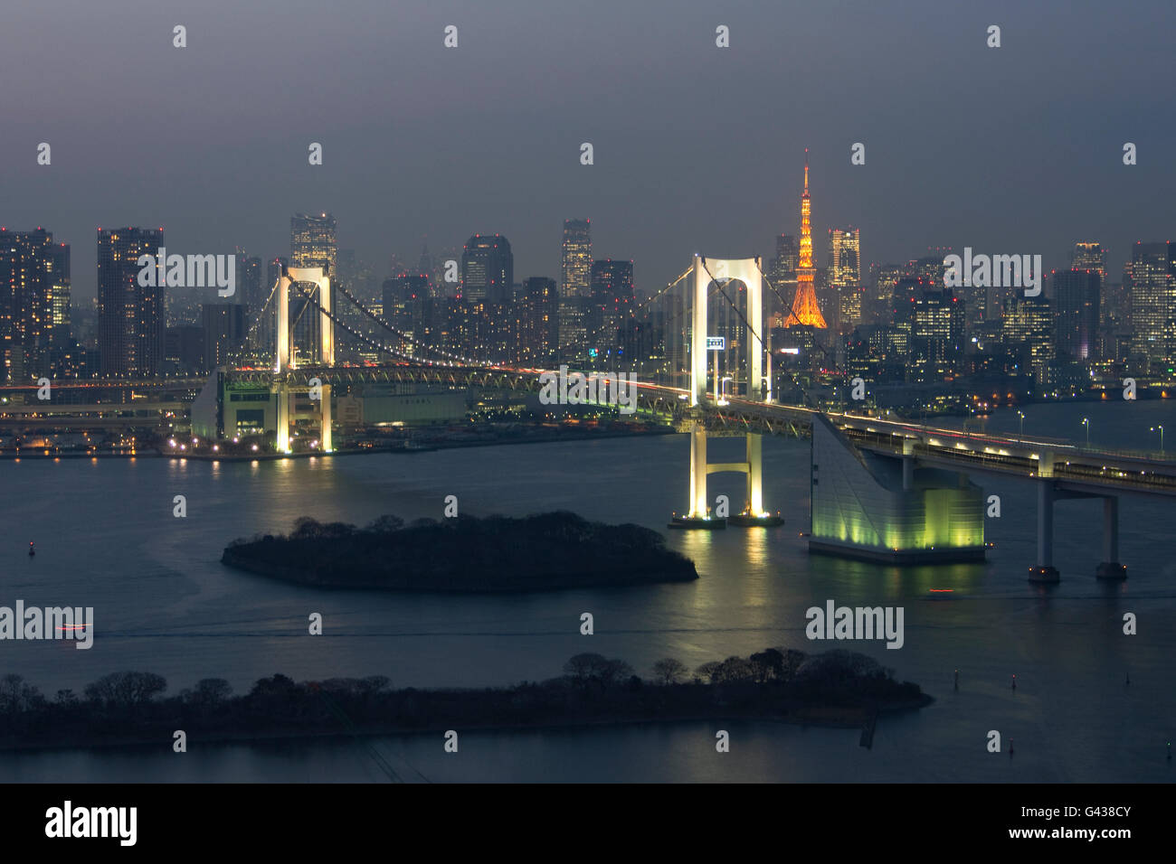 The Rinbow Bridge and Tokyo skyline, Japan Credit © Fabio Mazzarella ...