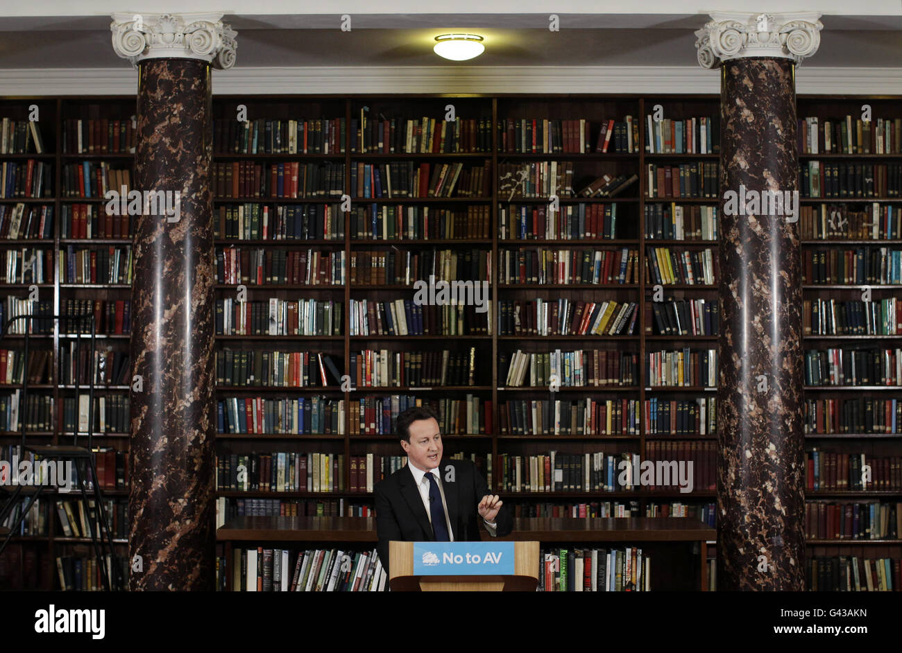 Av services hi-res stock photography and images - Alamy