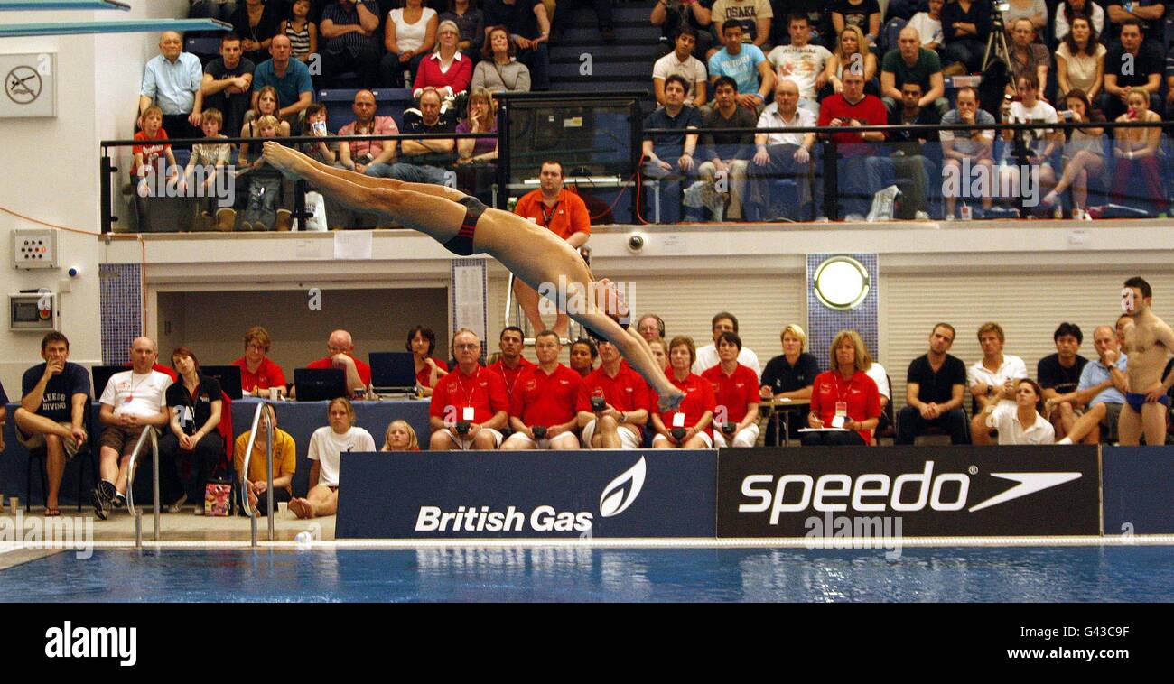 Southend swimming and diving centre hi-res stock photography and images ...