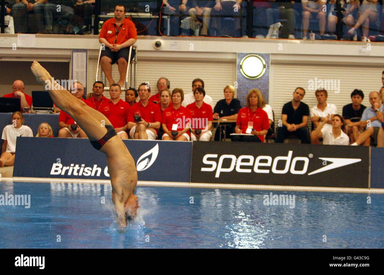 Southend swimming and diving centre hi-res stock photography and images ...
