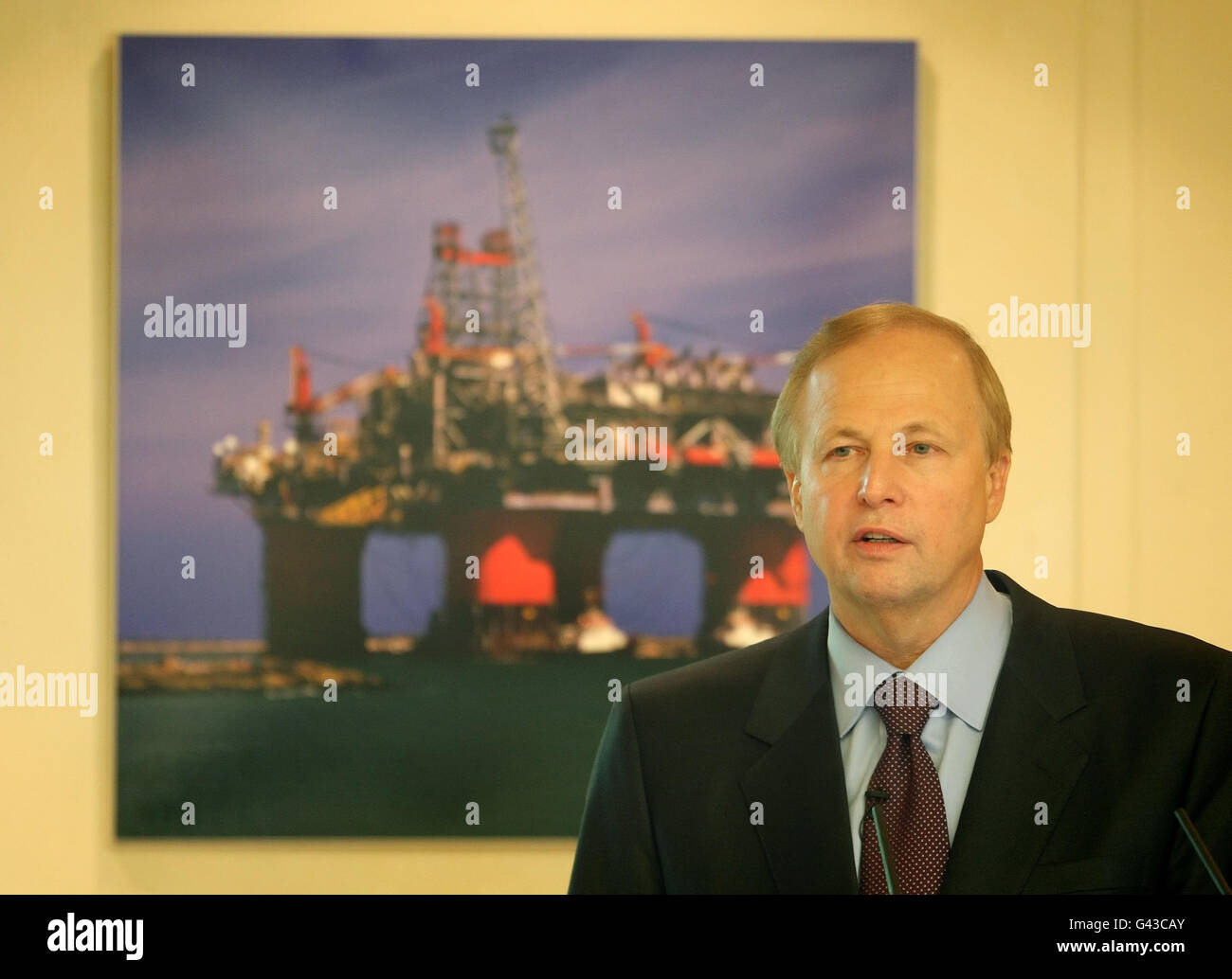 Group chief executive of bp hi-res stock photography and images - Alamy