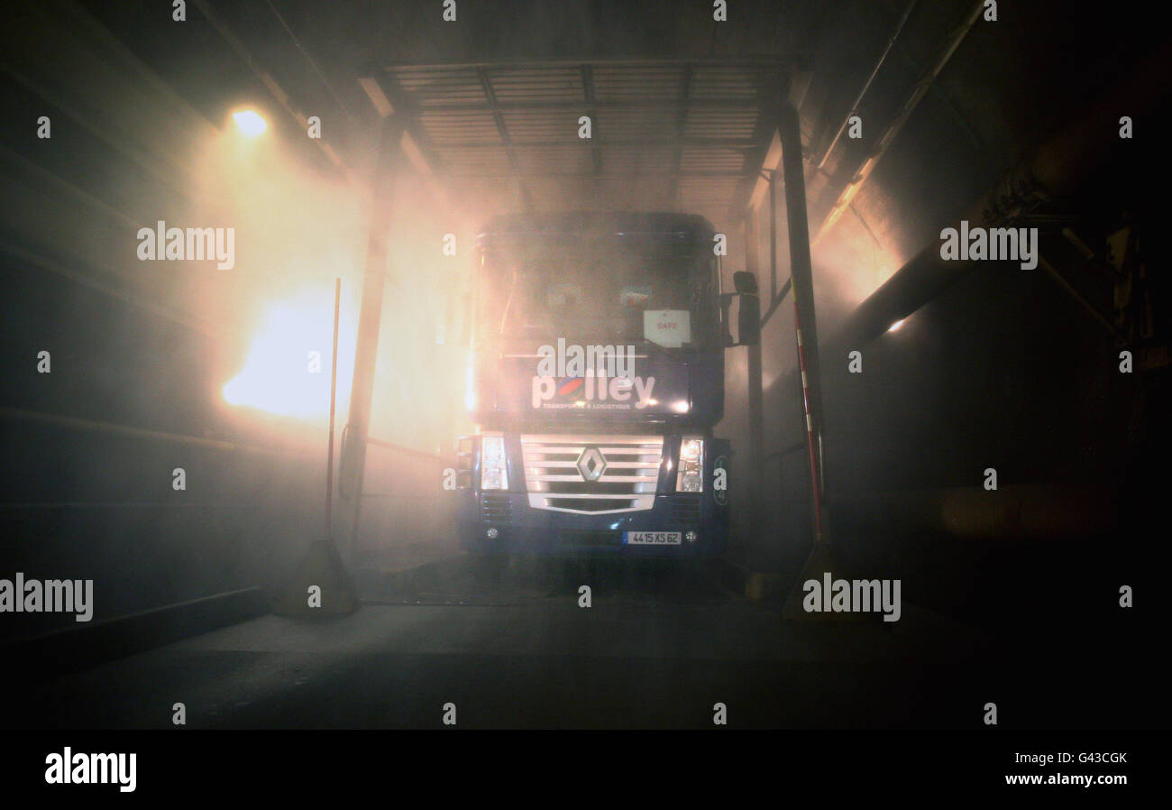 Demonstration eurotunnels new in tunnel fire fighting system safe hi ...