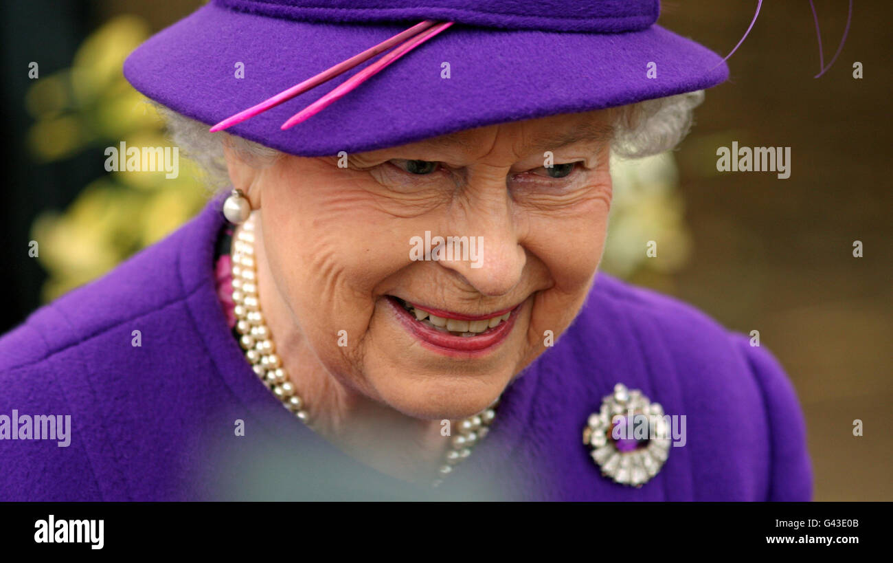 Queen attends church service Stock Photo - Alamy