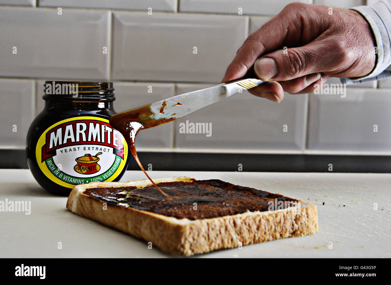 Made by ftse 100 company unilever hi-res stock photography and images ...