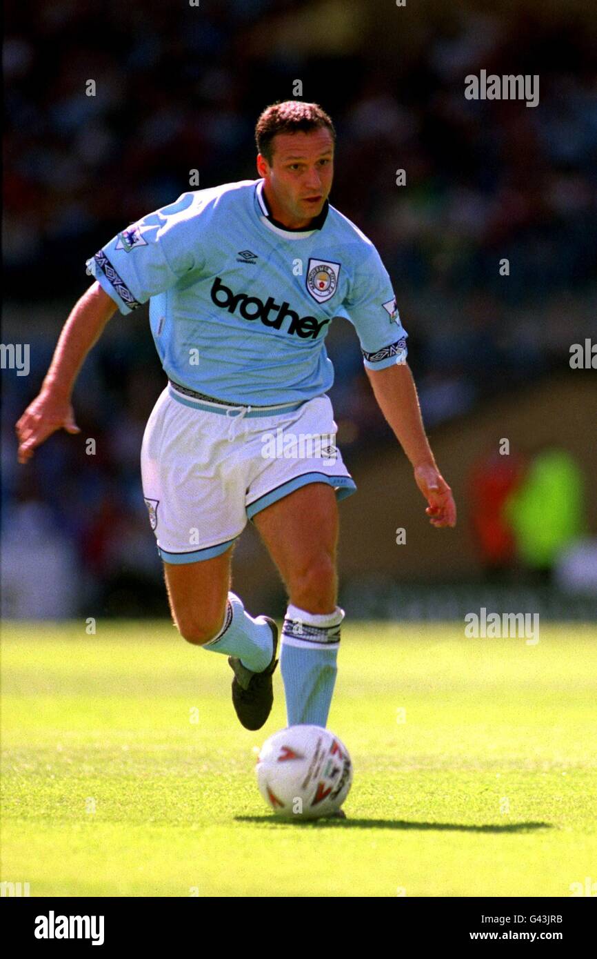 Soccer - Manchester City. Andy Hill, Manchester City Stock Photo - Alamy