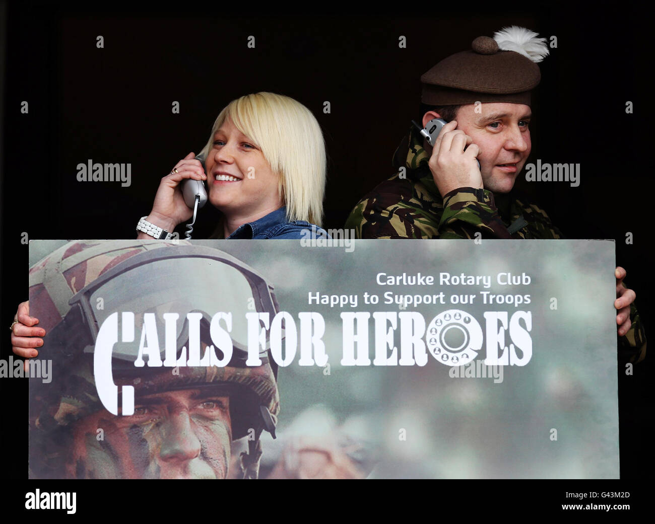 Erin dougall and captain gavin brown of 2 battalion hi-res stock ...