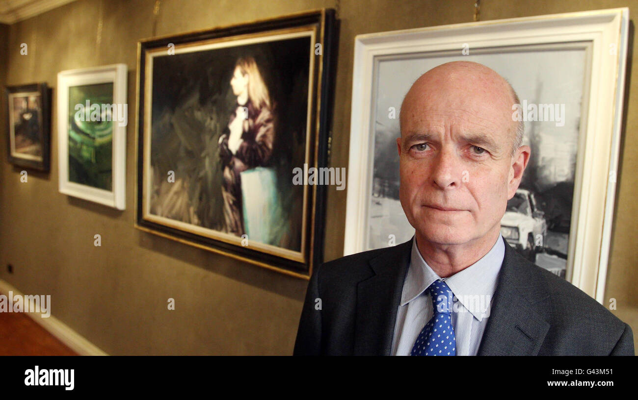 Former Head of MI6 Sir John Scarlett with paintings from ' A year with ...