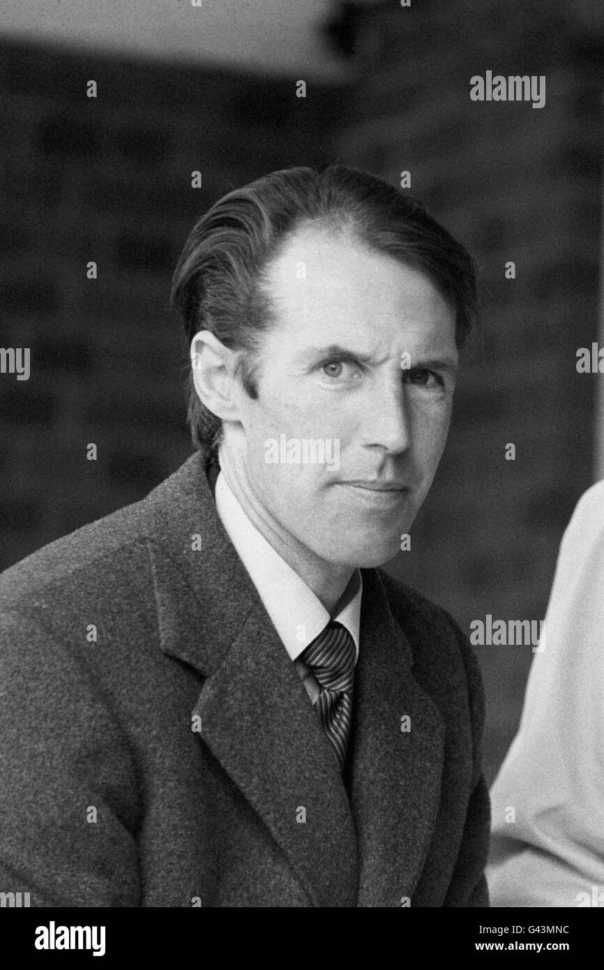 Former national hunt jockey Black and White Stock Photos & Images - Alamy