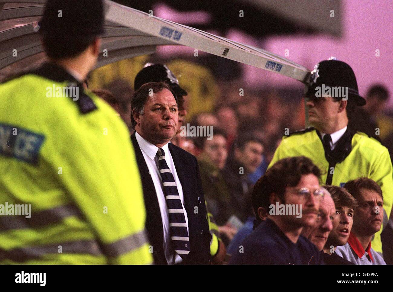 POLICE WATCH BARRY FRY AT MILLWALL / BIRMINGHAM MATCH Stock Photo - Alamy