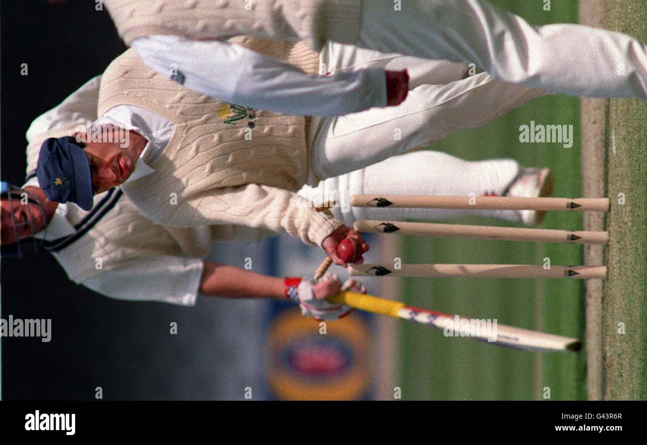Steve harrison cricket hi-res stock photography and images - Alamy