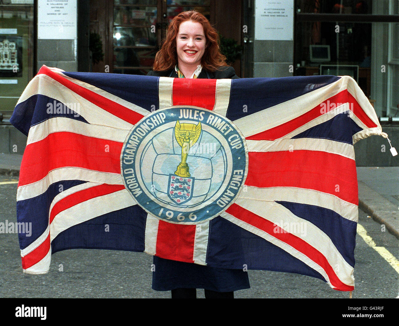 1966 world cup england flag hi-res stock photography and images - Alamy