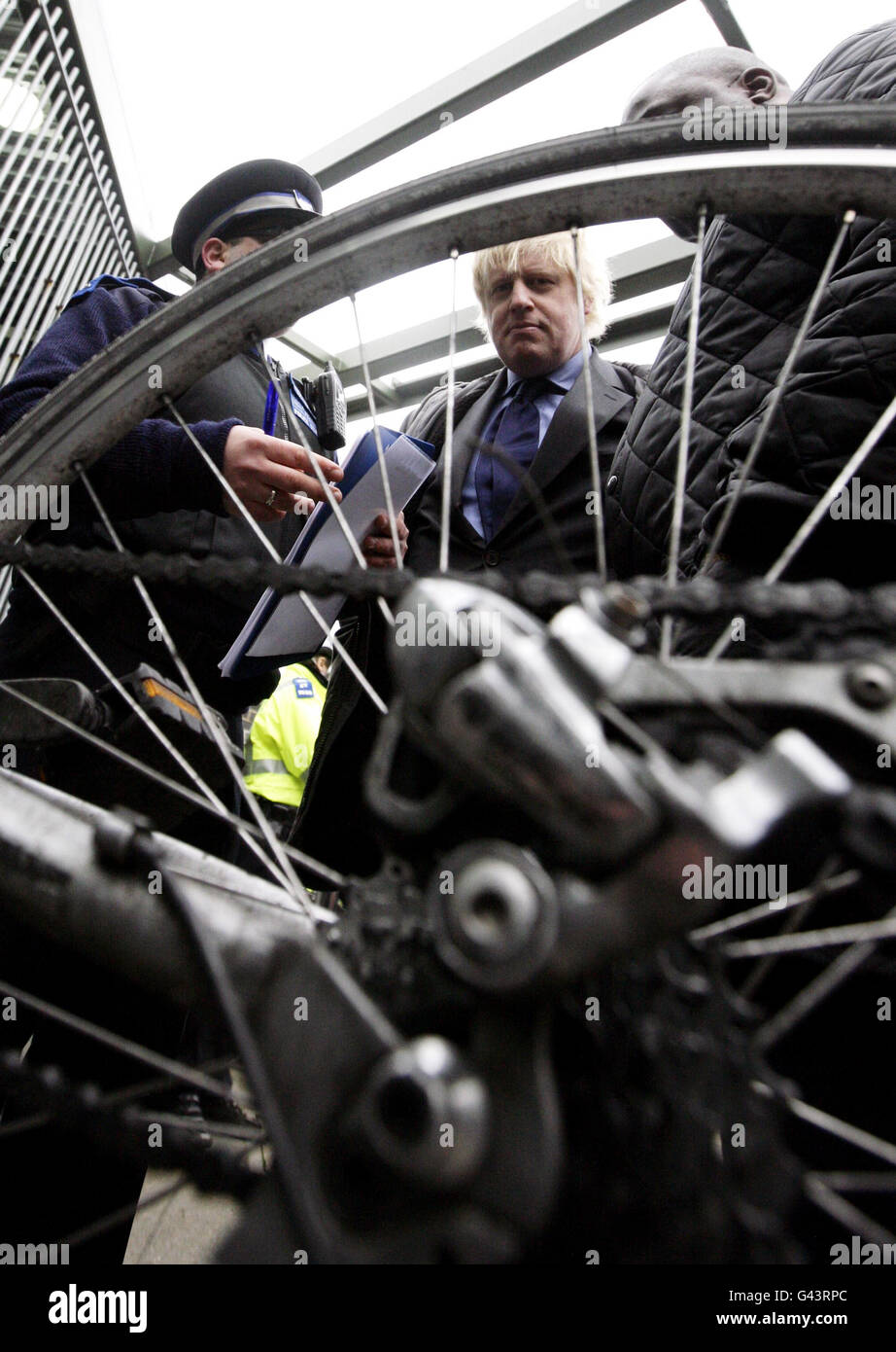 Mayor of London Boris Johnson meets police officers and community ...