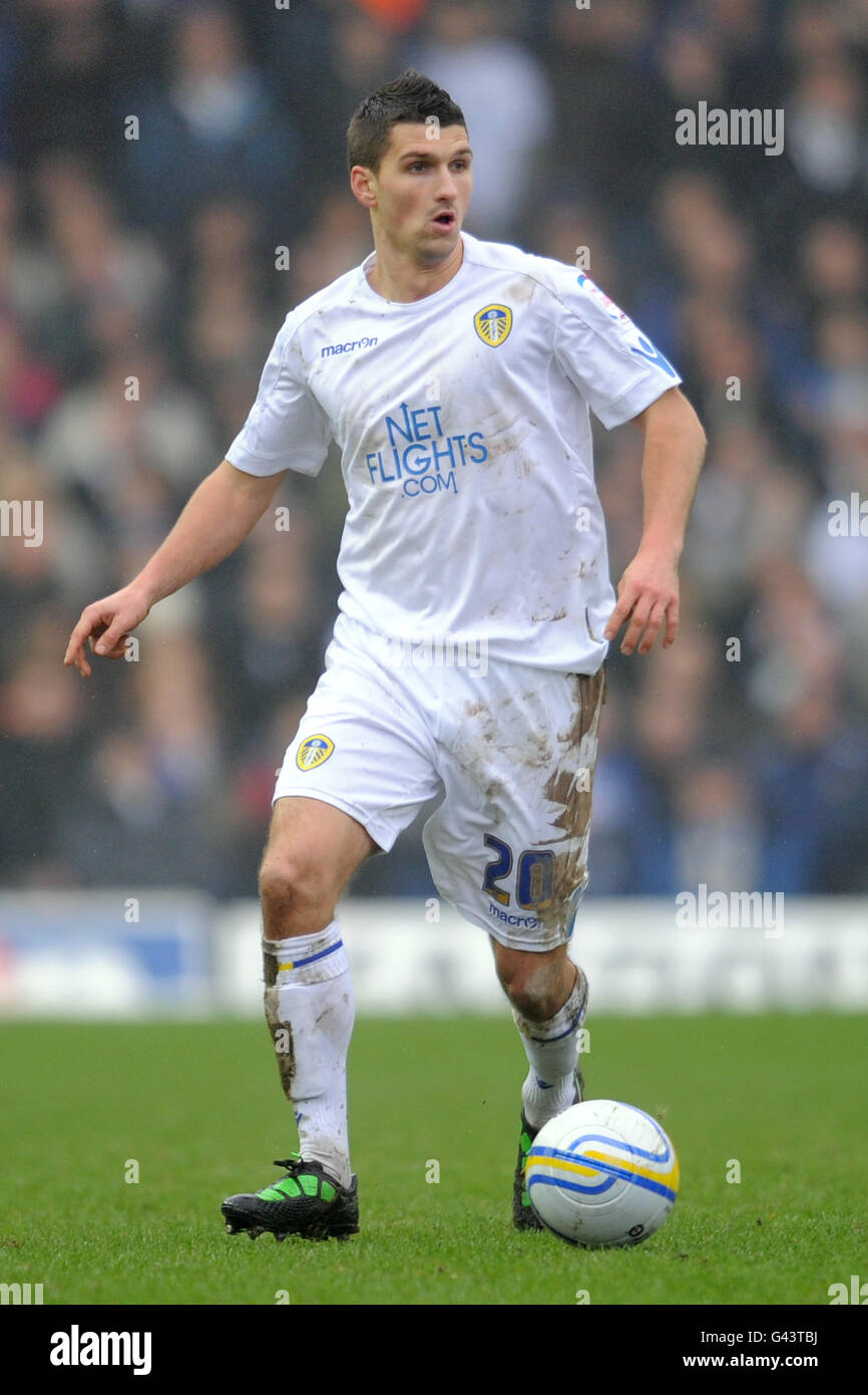 Eric lichaj leeds hi-res stock photography and images - Alamy
