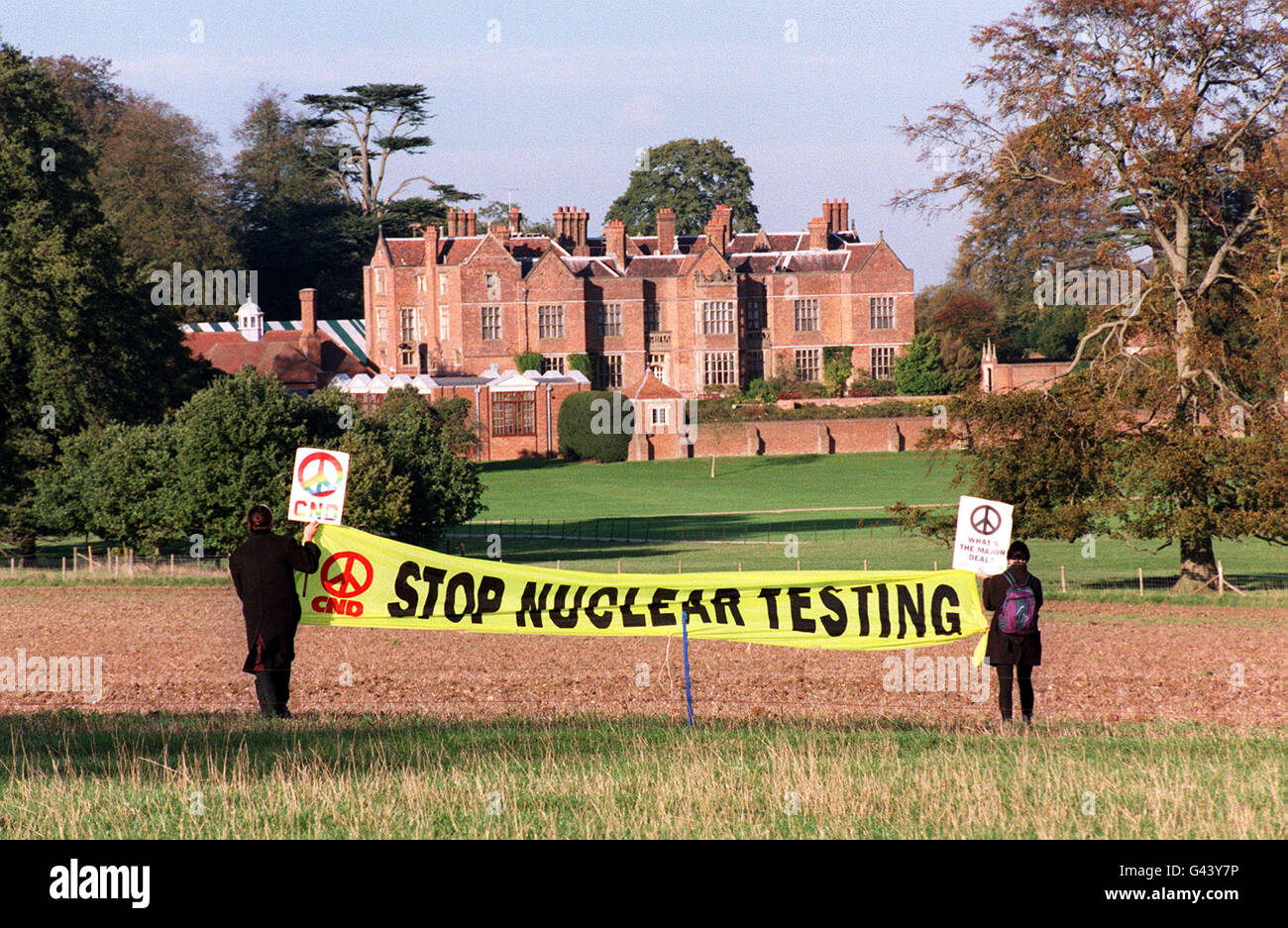 Cnd protests hi-res stock photography and images - Alamy