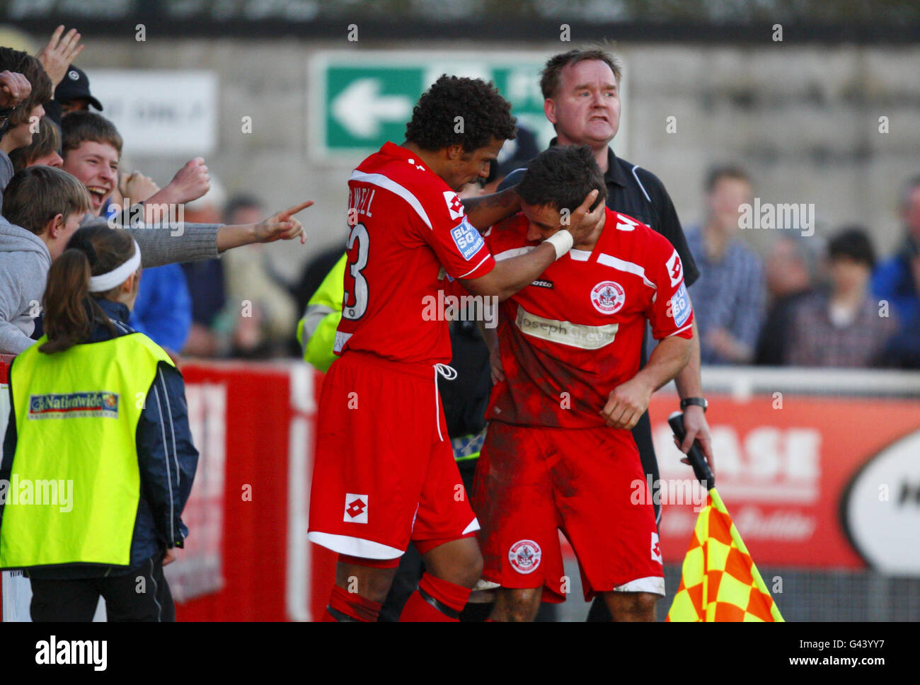 Soccer blue square premier league crawley town wrexham broadfield ...