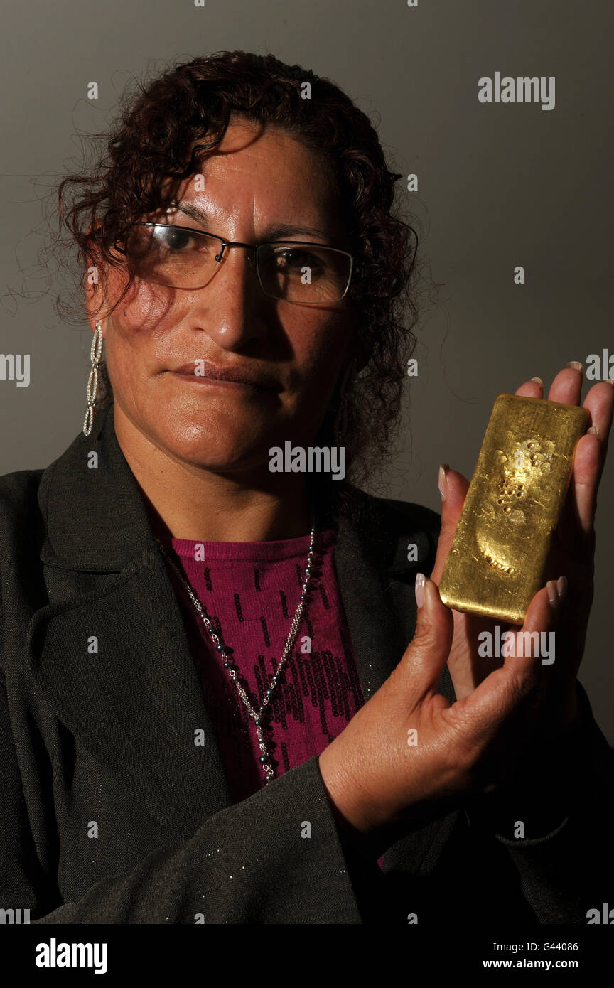 Fairmined gold hi-res stock photography and images - Alamy