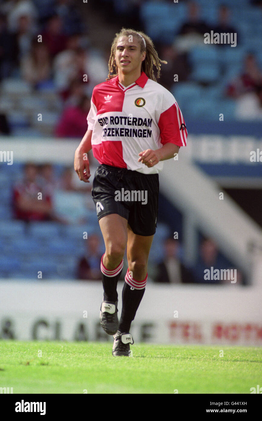 DUTCH SOCCER. HENRIK LARSSON, FEYENOORD Stock Photo - Alamy