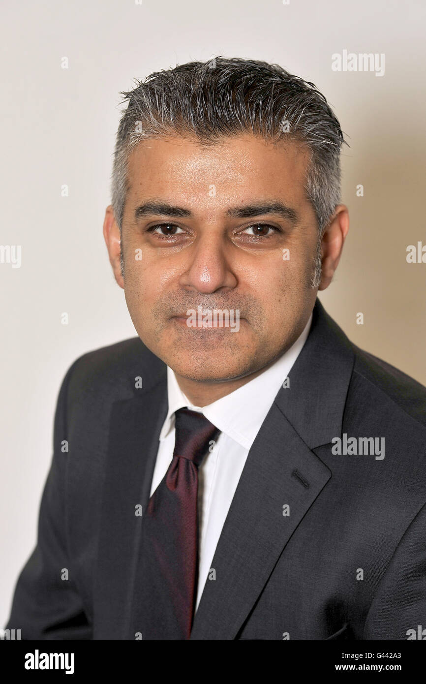 Labour MP Photocall Stock Photo - Alamy