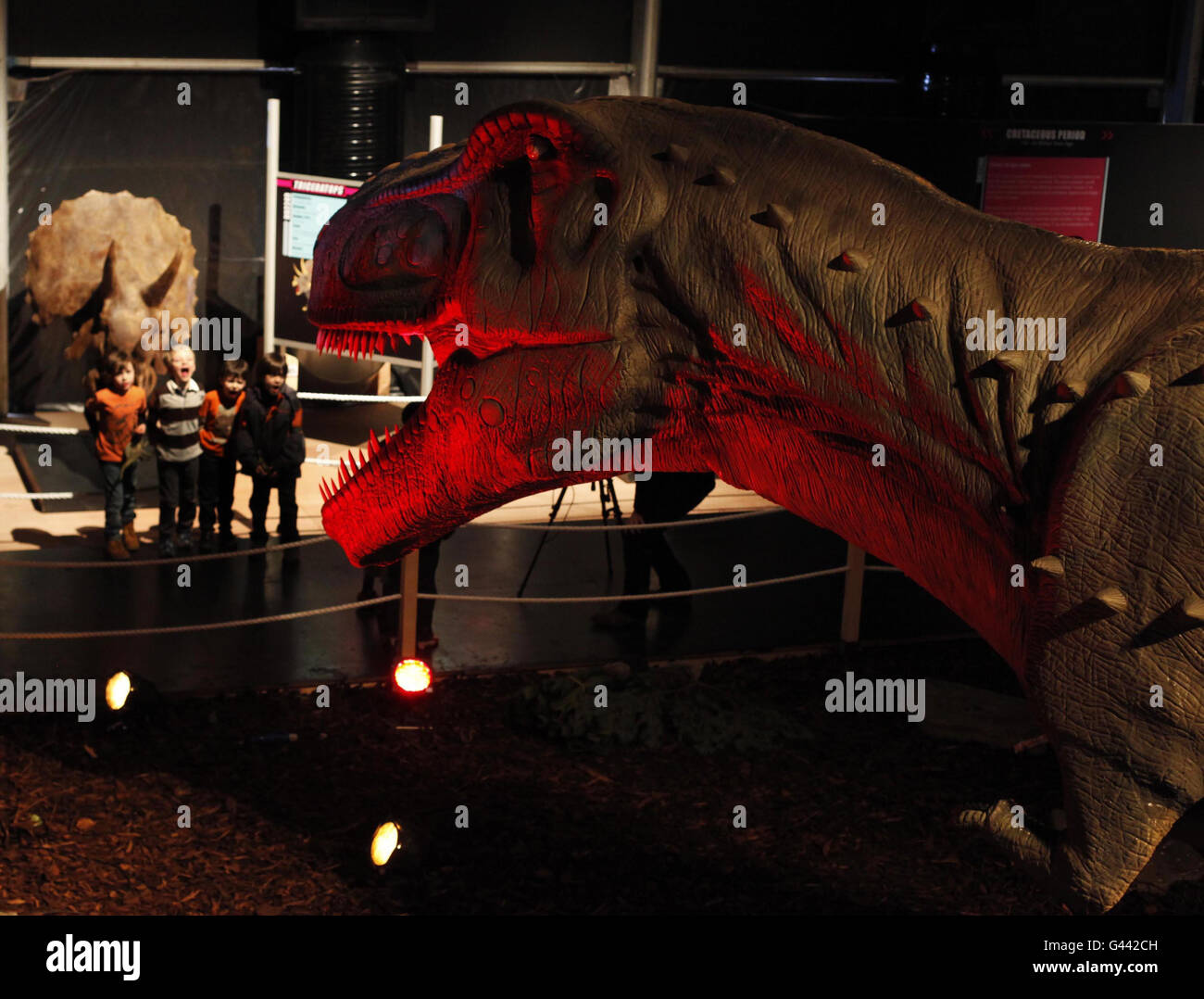 Children get a special preview of the Tyrannosaurus rex during ...