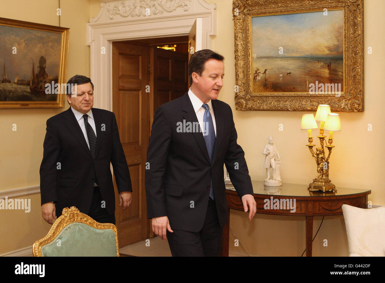 Cameron meets Barroso Stock Photo - Alamy