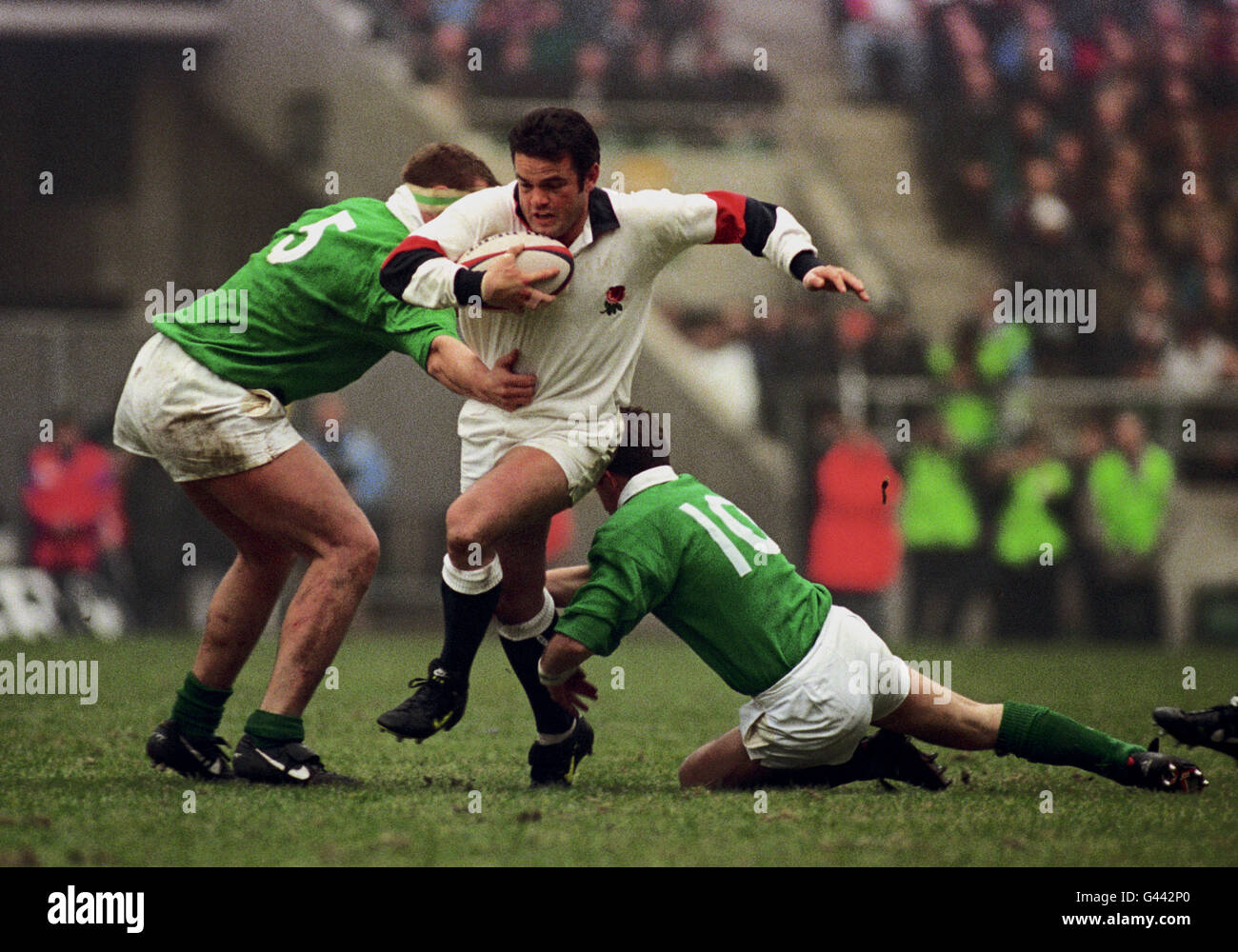 England rugby captain carling left hi-res stock photography and images ...