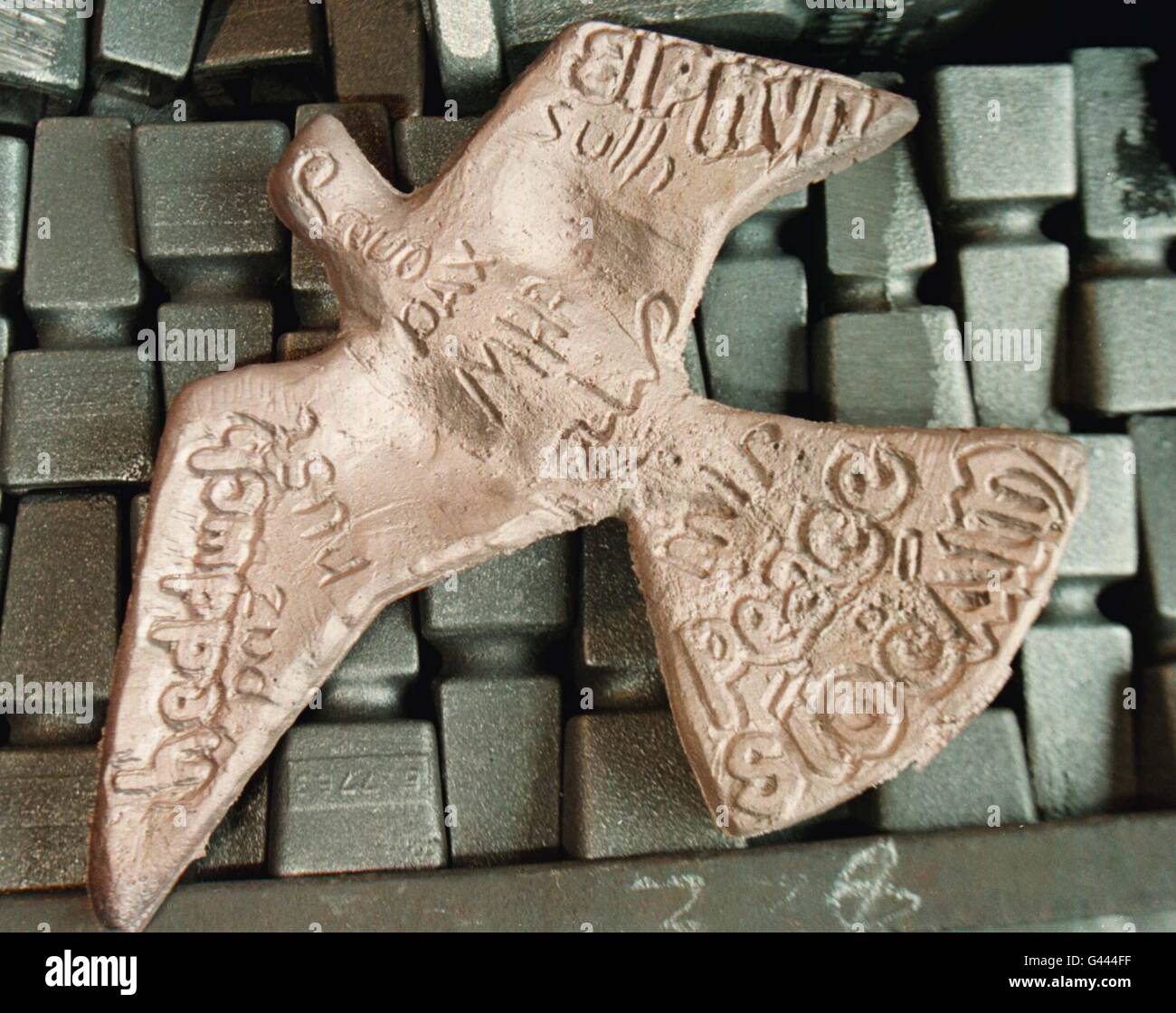 Peace word written in hi-res stock photography and images - Alamy