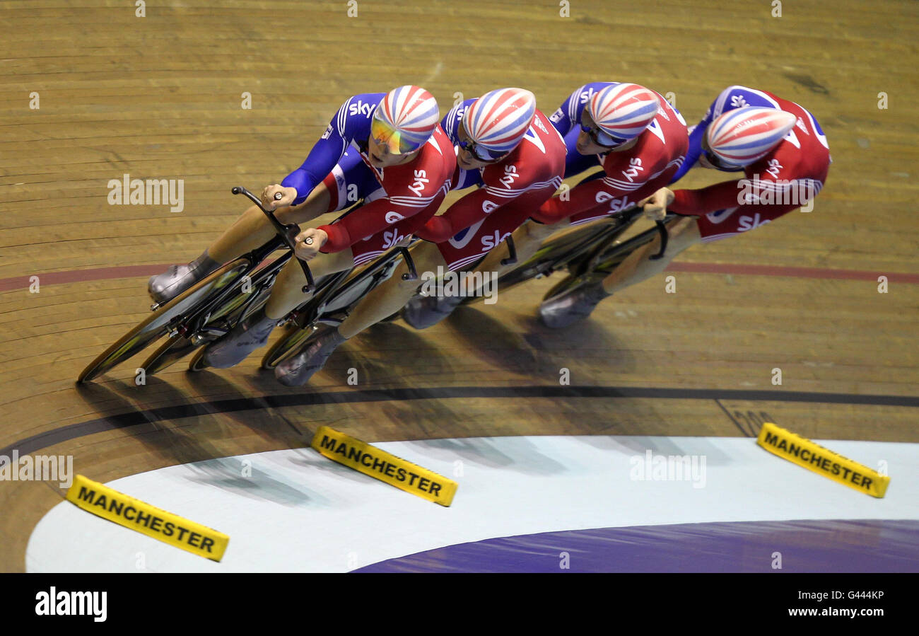 Great Britain's Men's Team Pursuit of Steven Burke, Edward Clancy ...