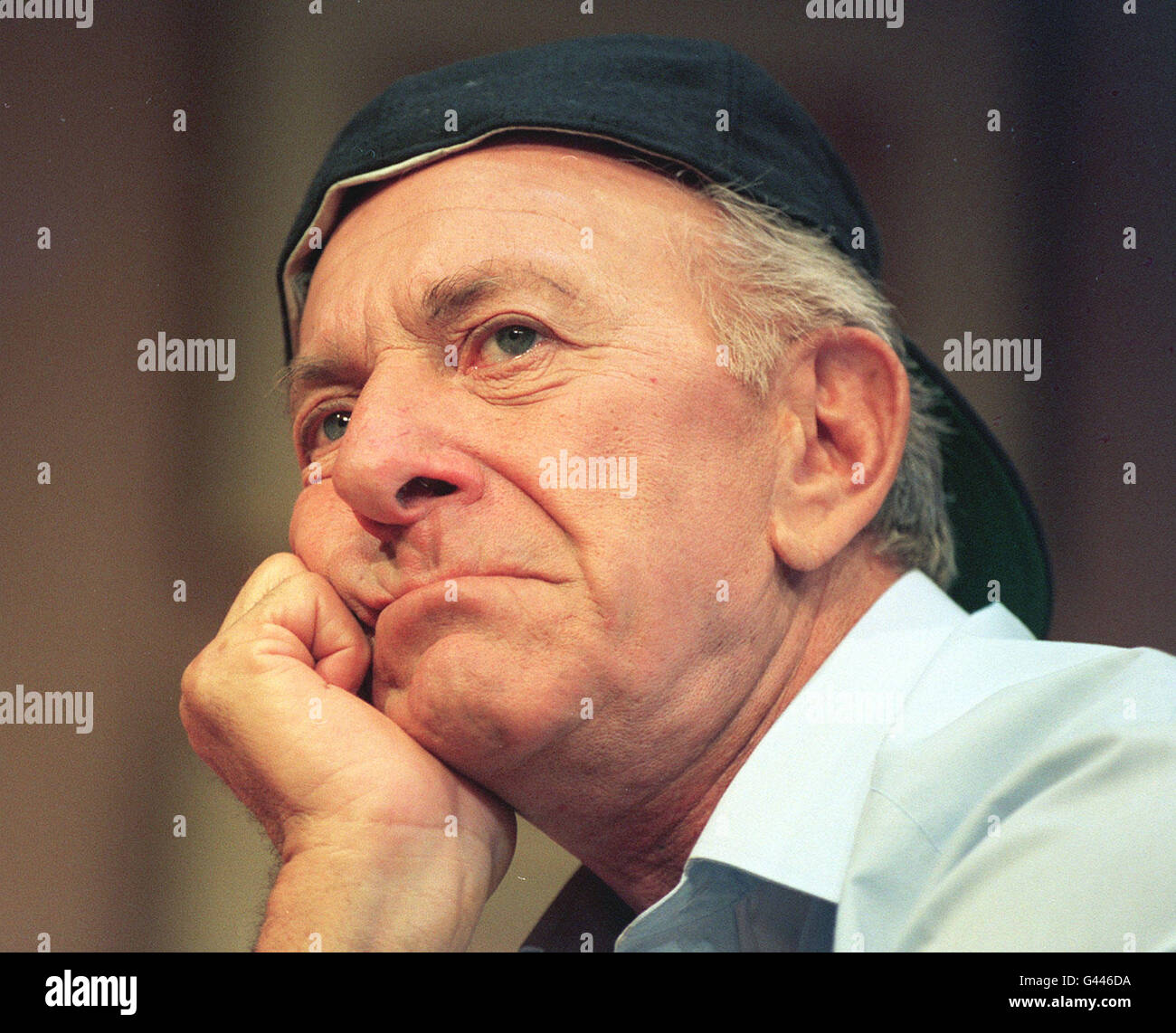 Veteran actor Jack Klugman, at the Theatre Royal, Haymarket, where he ...