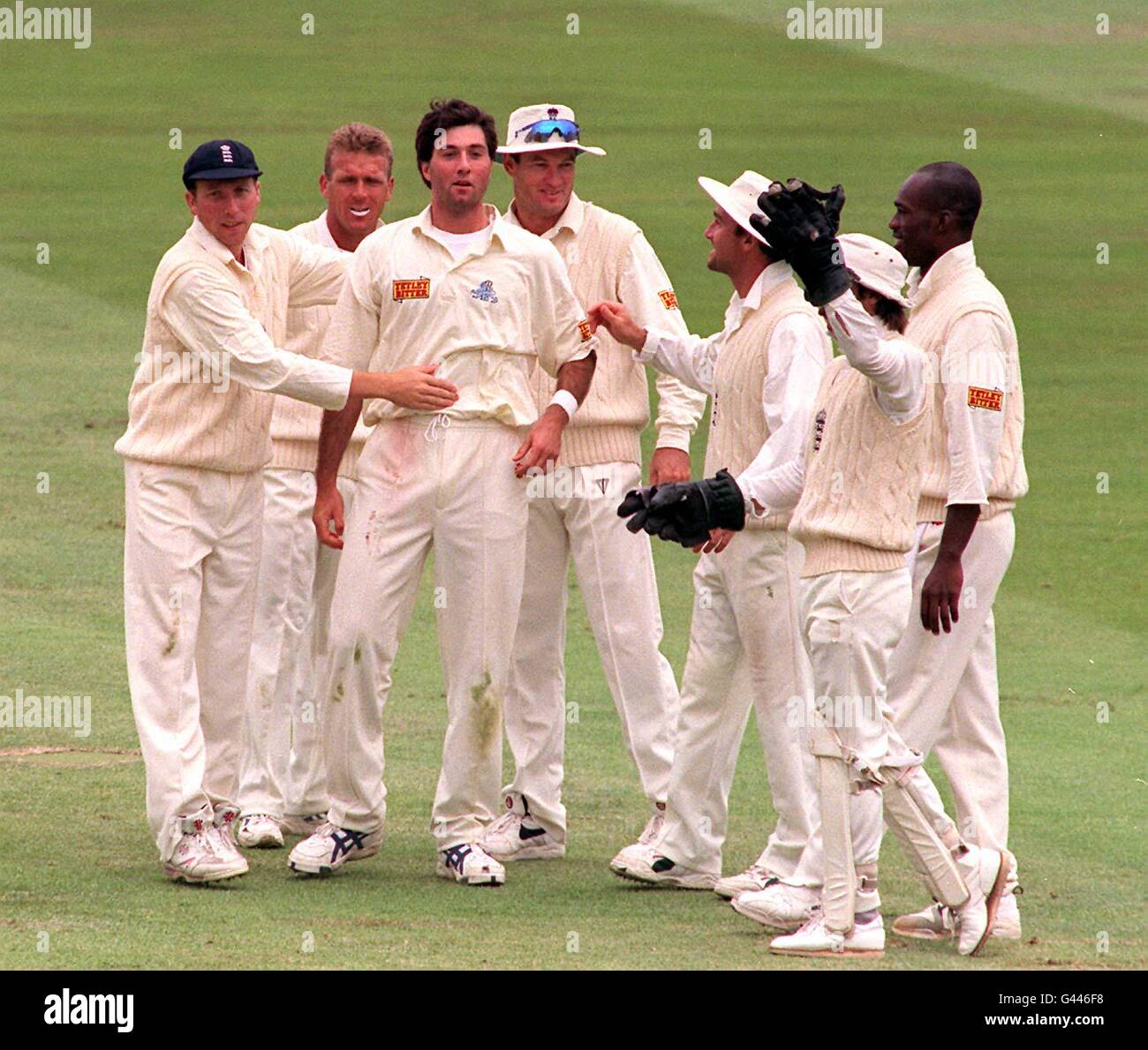 Cricket irani congrats hi-res stock photography and images - Alamy