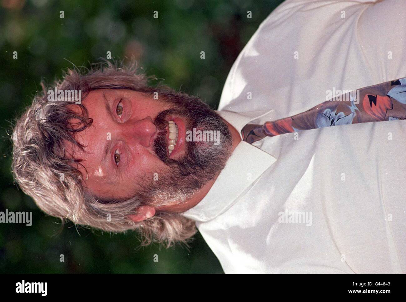 Library file 254624-4 dated 4.12.92 of strongman Geoff Capes who ...