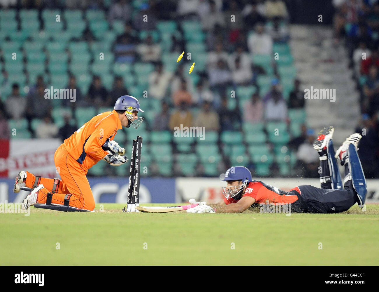 World cup cricket ravi hi-res stock photography and images - Alamy
