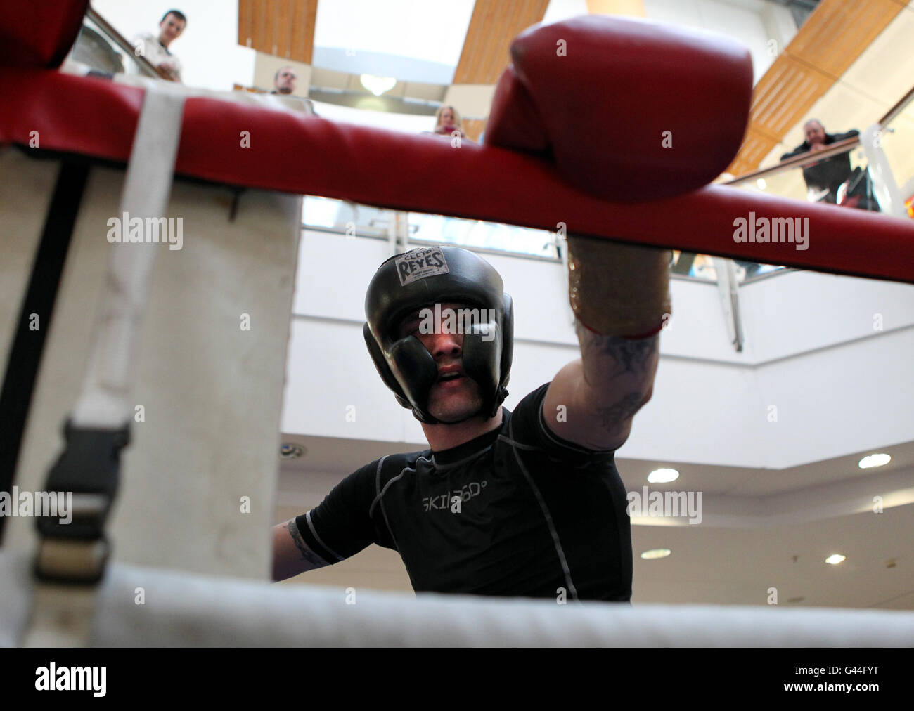 Boxing - Ricky Burns Public Work Out - Braehead Shopping Centre. WBO ...