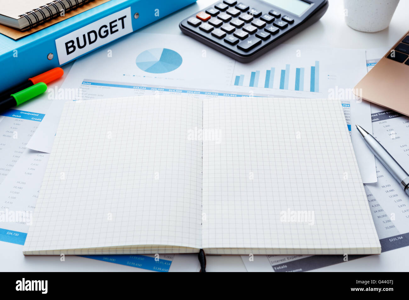 Budget work hi-res stock photography and images - Alamy