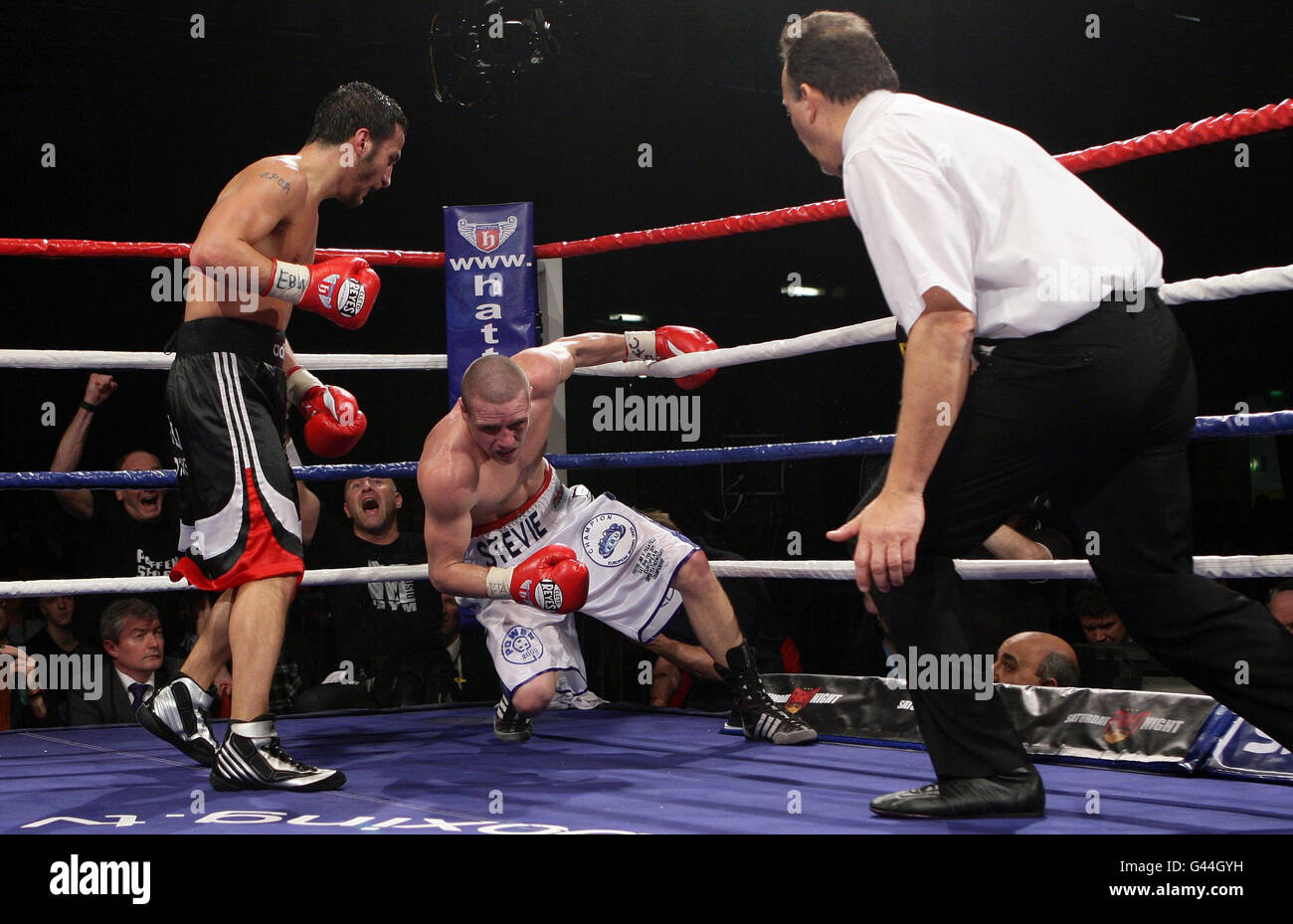 Boxing - EBU Super Featherweight Title - Stephen Foster v Ermano ...