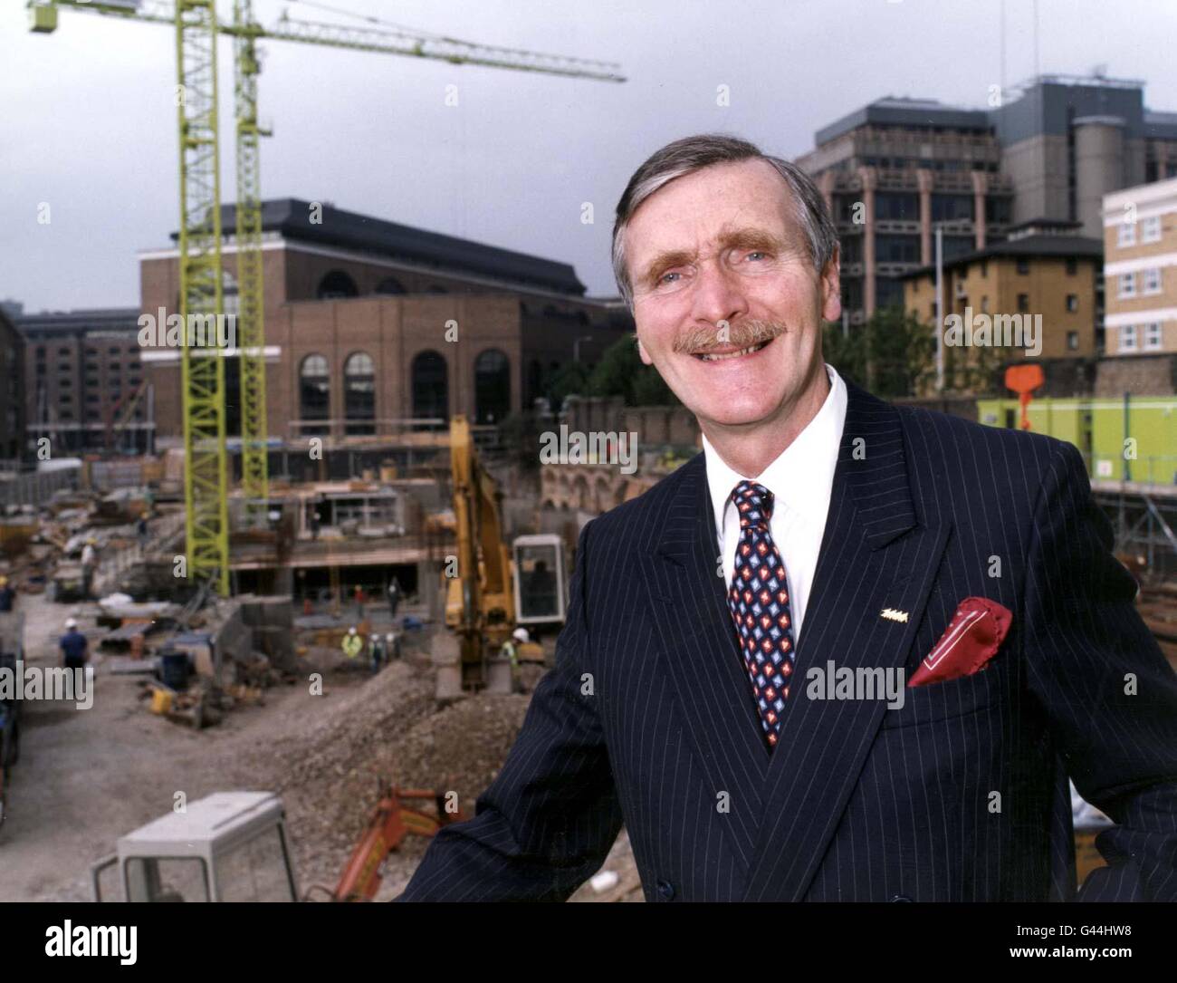 Taylor woodrow plc hi-res stock photography and images - Alamy