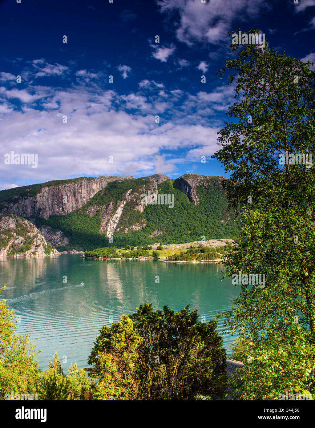 Panoramic norwegian landscape rocks hi-res stock photography and images ...