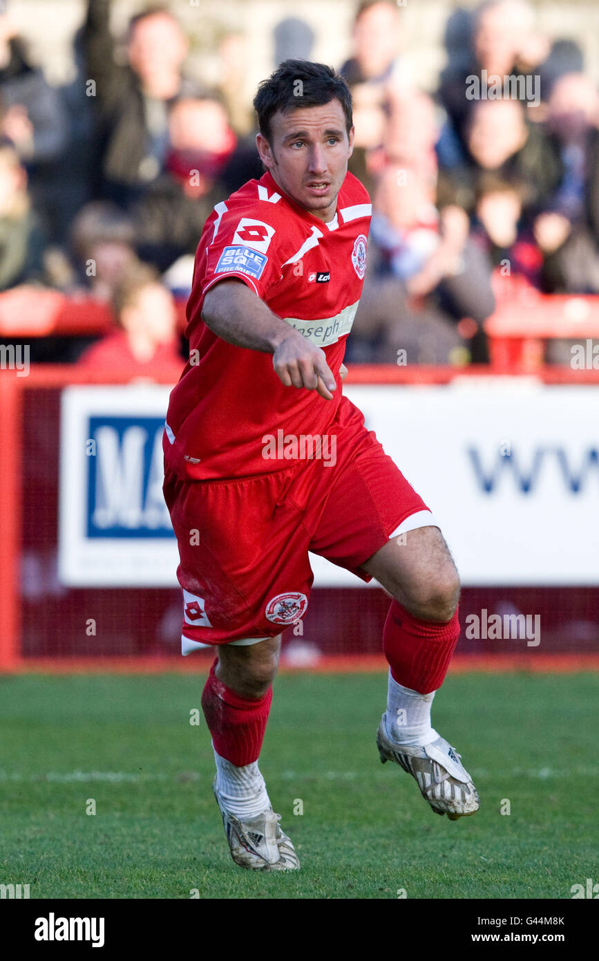 Soccer blue square premier league crawley town wrexham broadfield ...