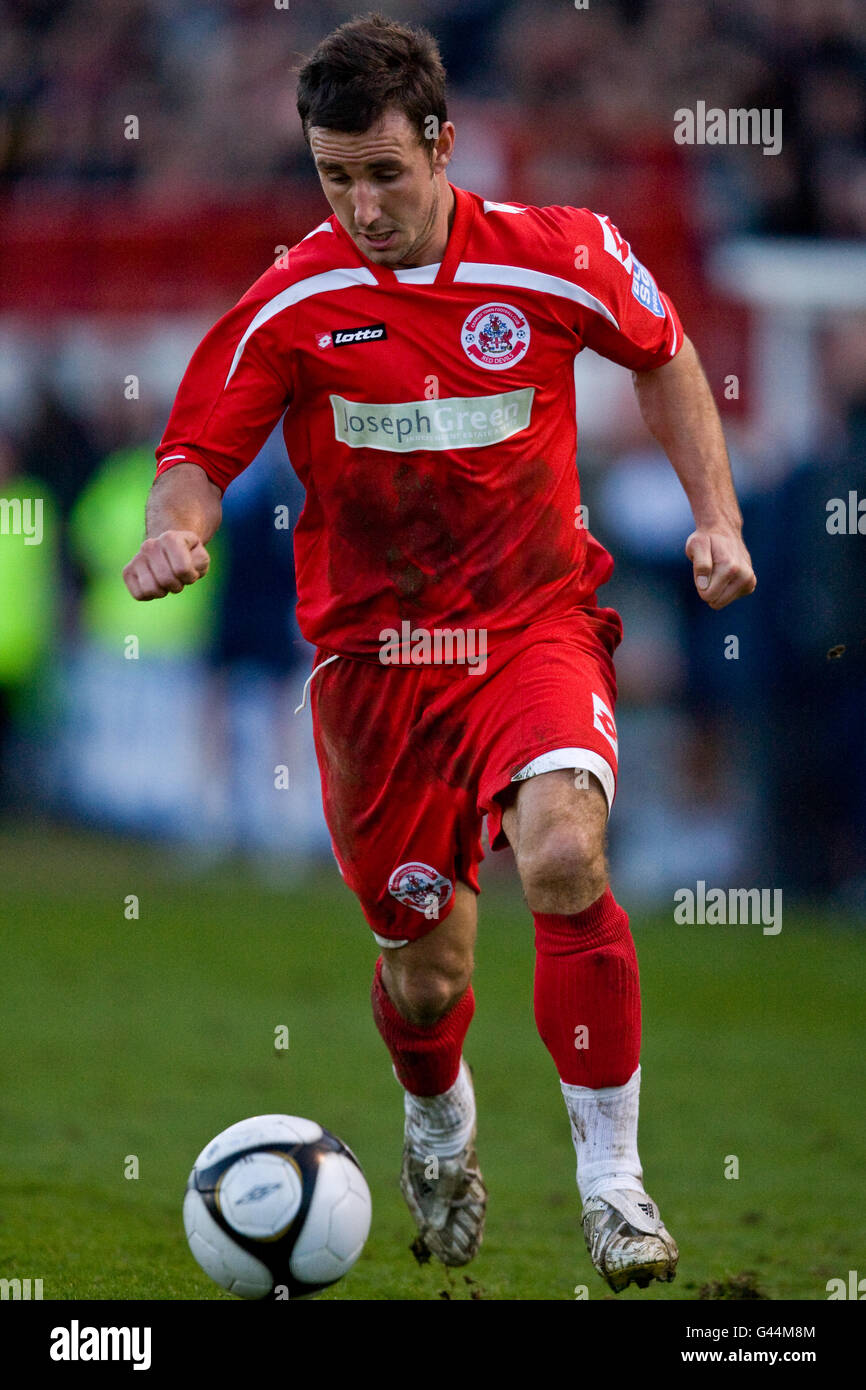 Soccer blue square premier league crawley town wrexham broadfield ...