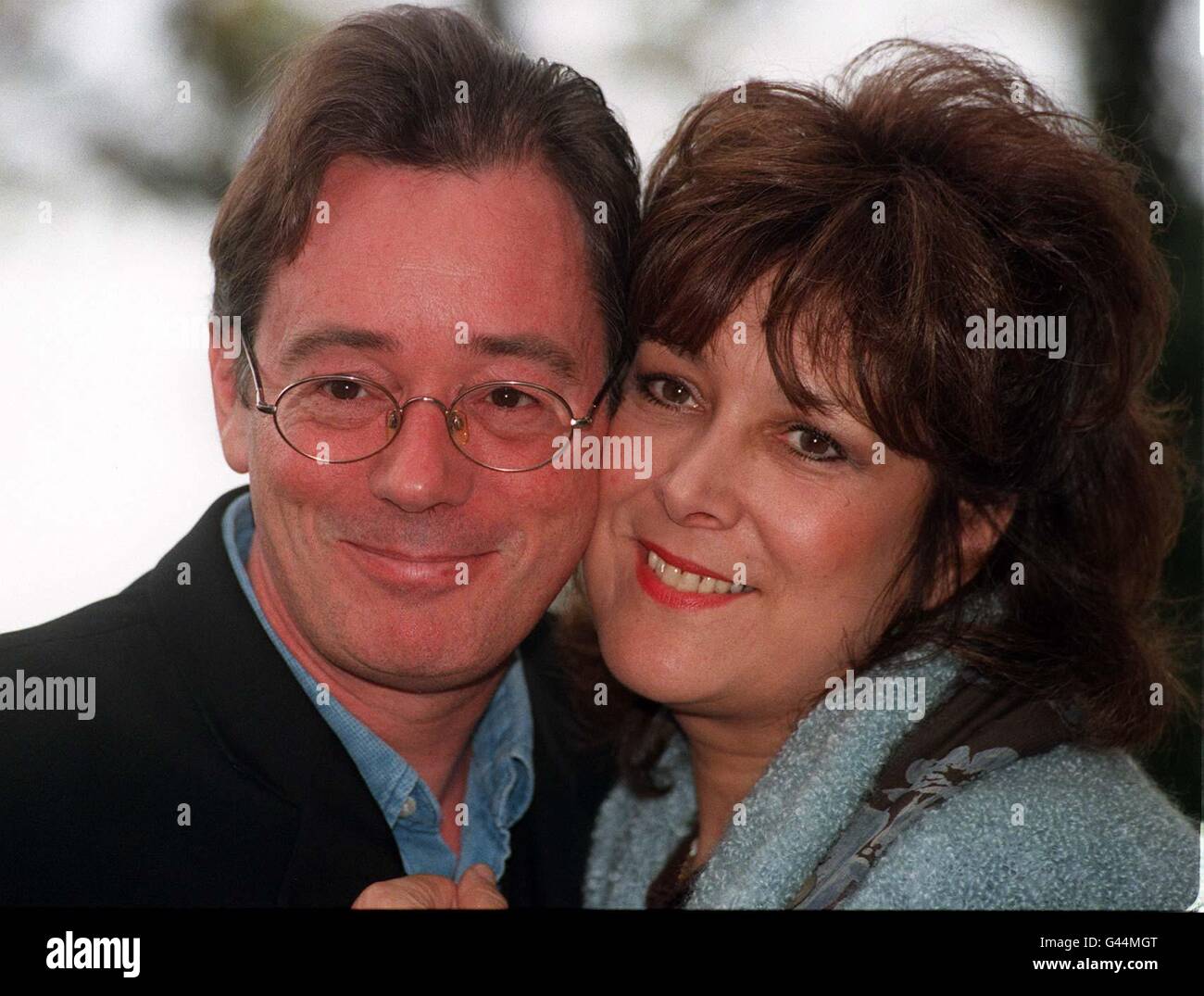 Actress lynda bellingham faith and co star jeff rawle paul hi-res stock ...