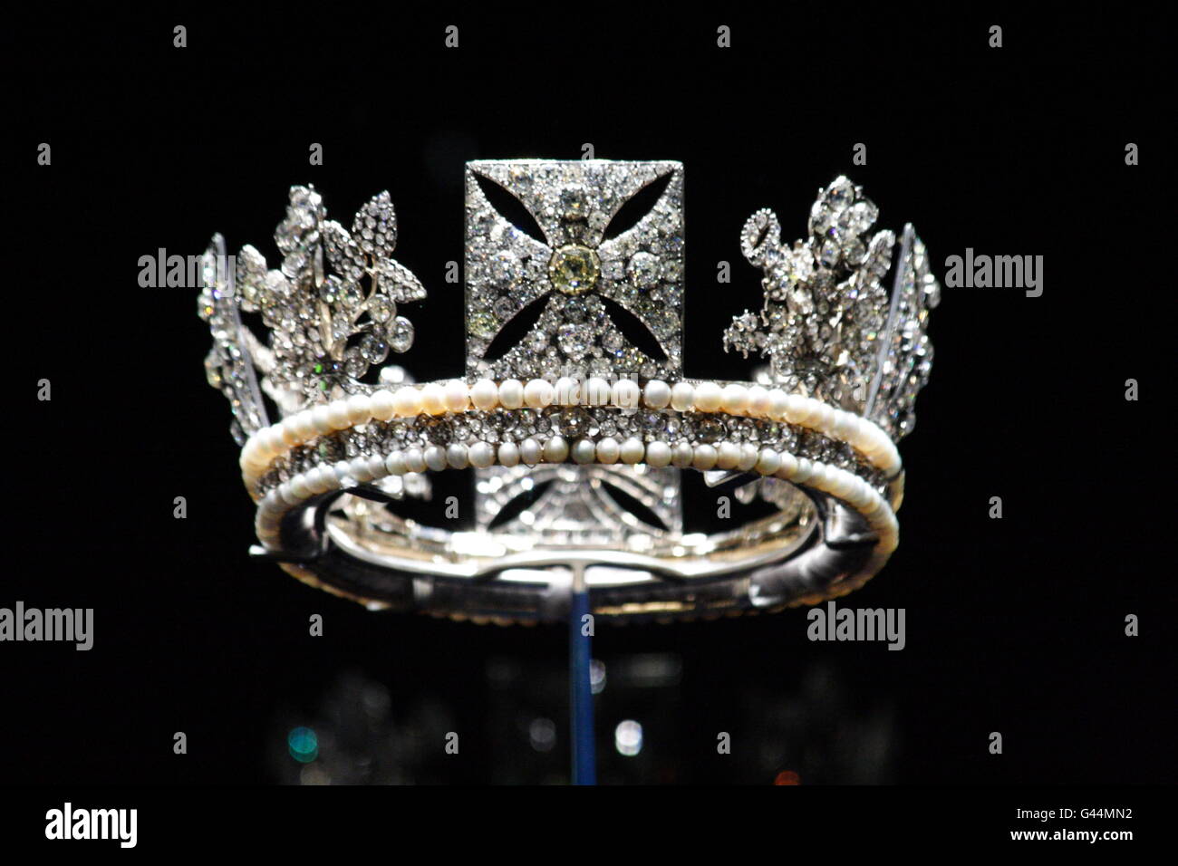 The George IV State Diadem from the Crown Jewels Stock Photo: 105824910 ...
