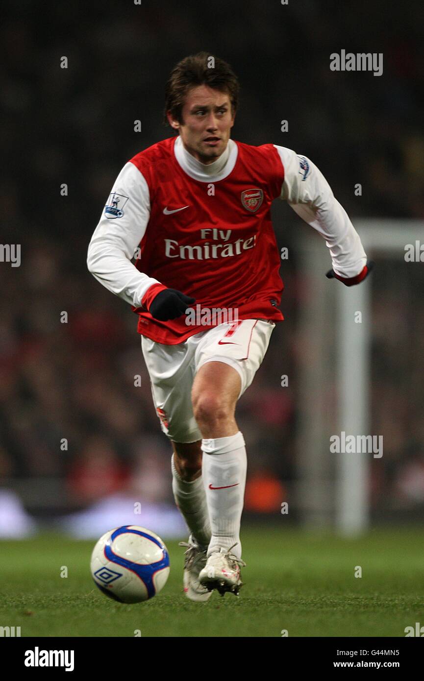 Emirates stadium tomas rosicky hi-res stock photography and images - Alamy