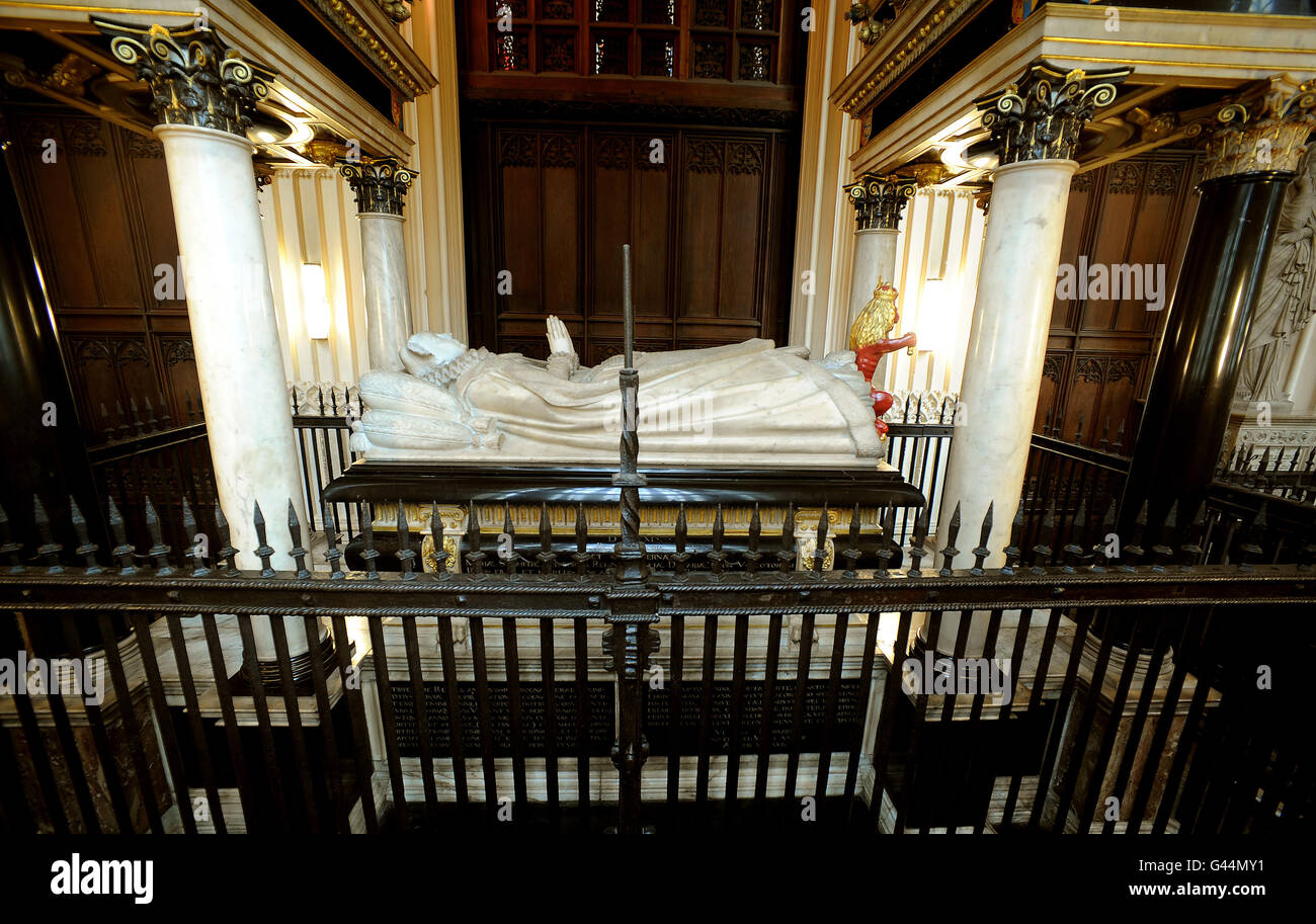 Westminster Abbey interiors Stock Photo - Alamy