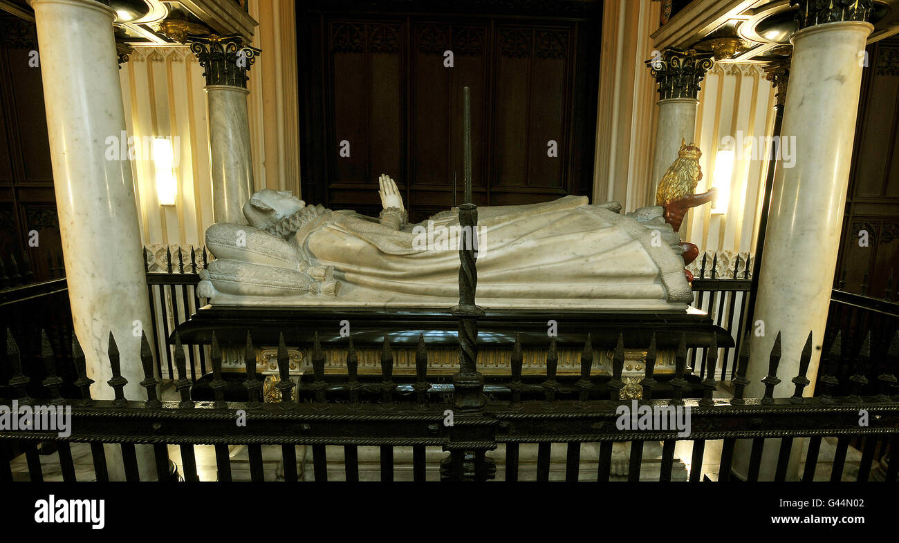 Westminster Abbey interiors Stock Photo - Alamy